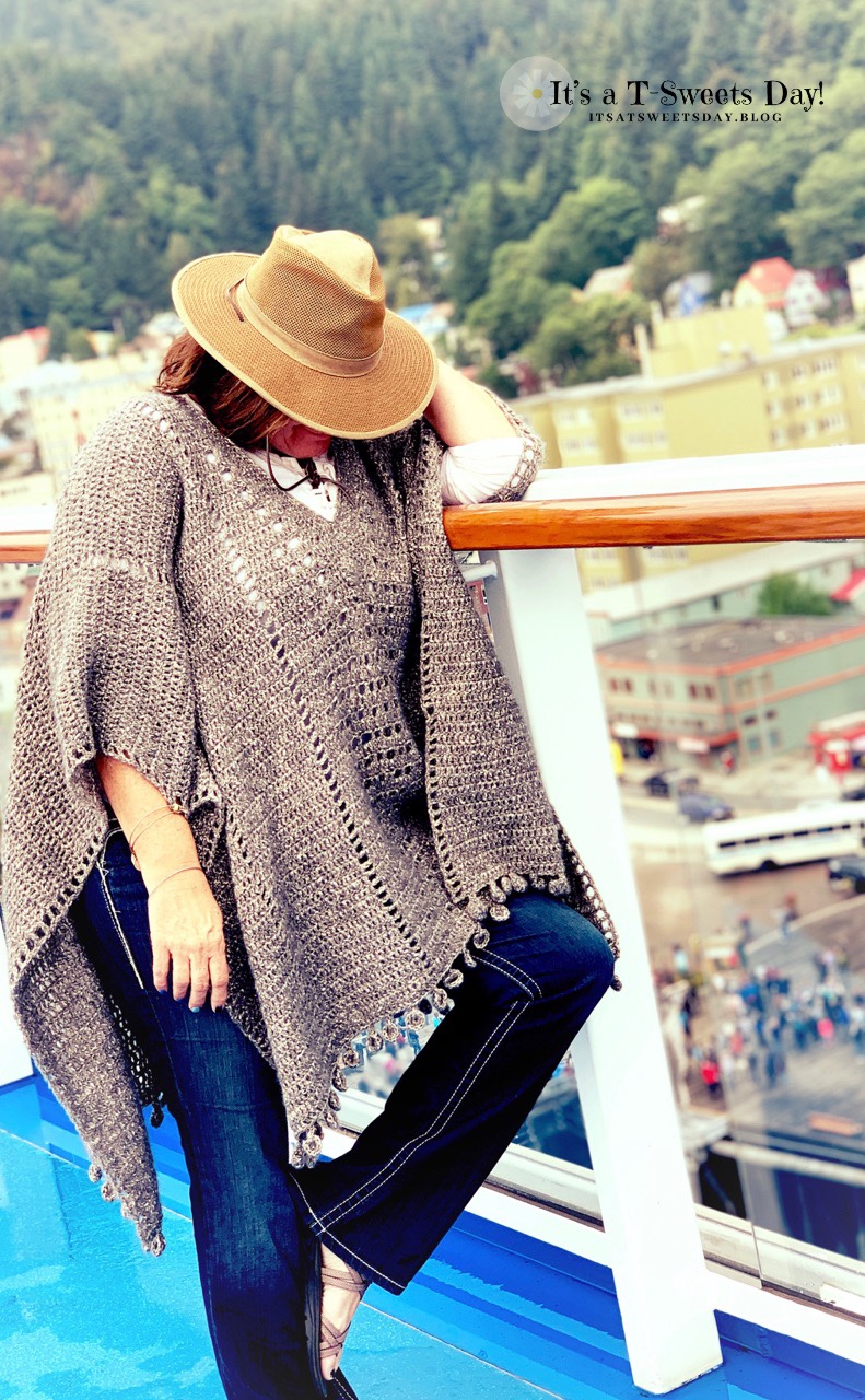 Cross Country Poncho Lookin’ Good! – It's a T-Sweets day!