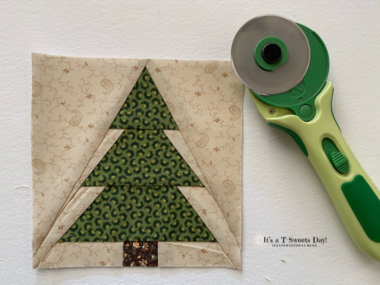 Paper Pieced Christmas Tree – It's a T-Sweets day!