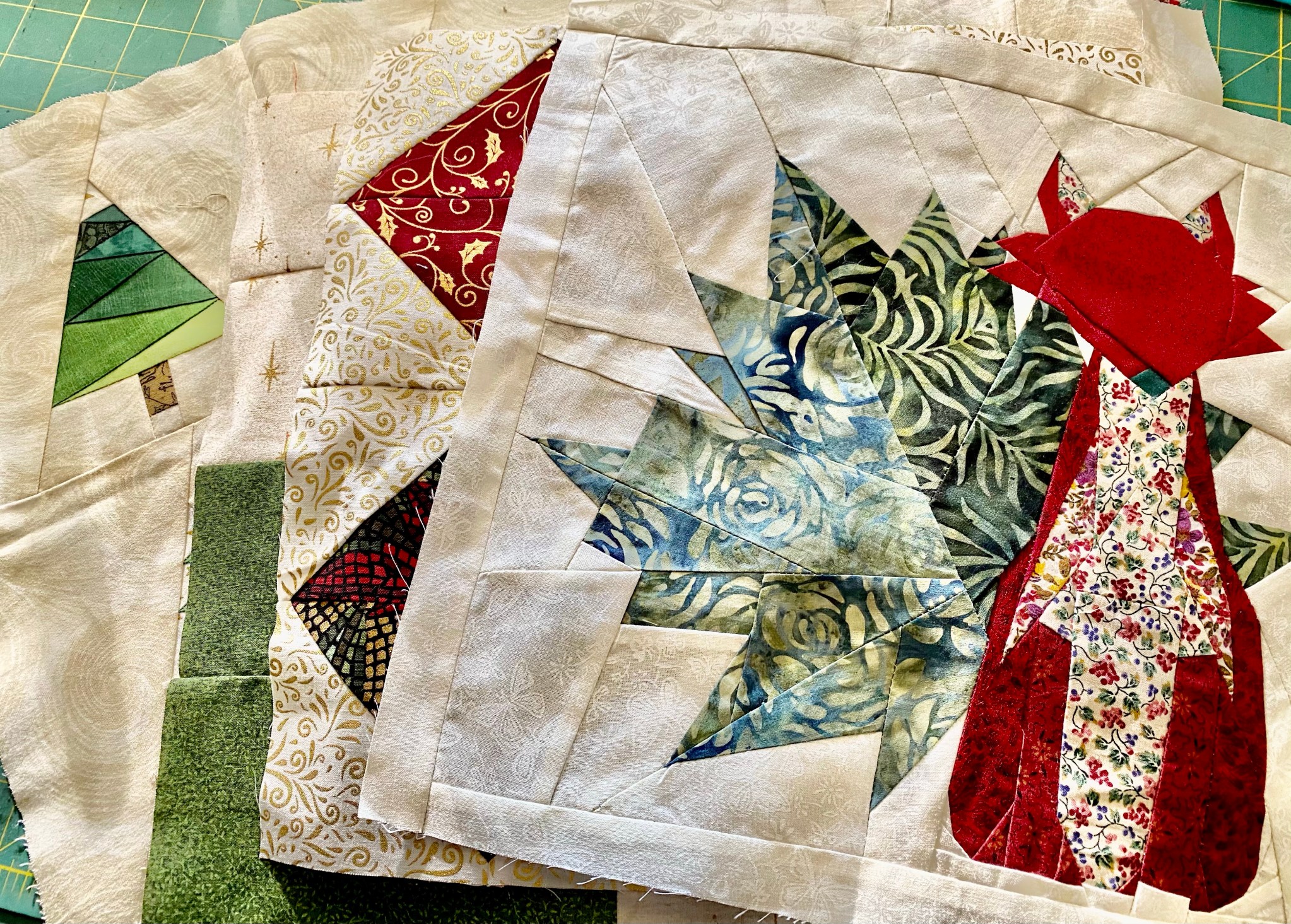 Paper Pieced Christmas Tree – It's a T-Sweets day!